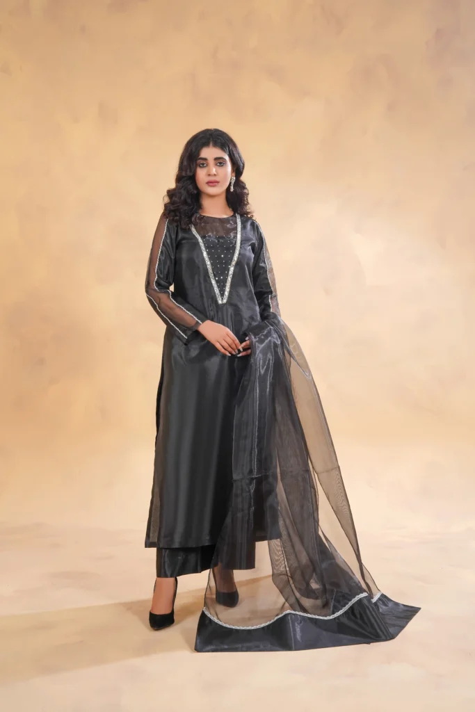 Obsidian charm - Vibes Botique: Stitched Dresses and Trendy Wear for Women